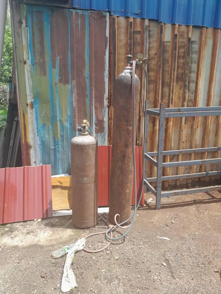 Tong gas, Services, Others on Carousell