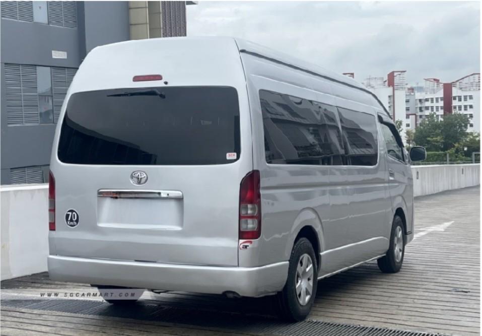 Toyota Hiace Commuter, Cars, Commercial Vehicles, Used on Carousell