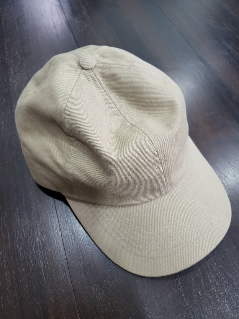 Uniqlo Cap, Men's Fashion, Watches & Accessories, Caps & Hats on Carousell