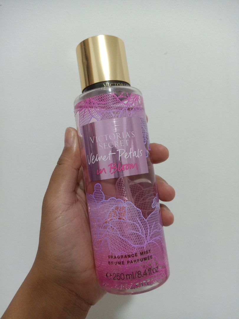 Victoria's Secret Velvet Petals in Bloom, Beauty & Personal Care ...