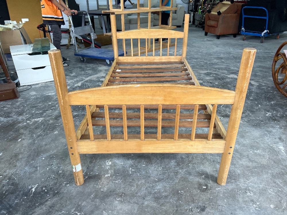 Wooden Single Size Bed Frame Light Brown Colour / Rangka Katil Saiz ...