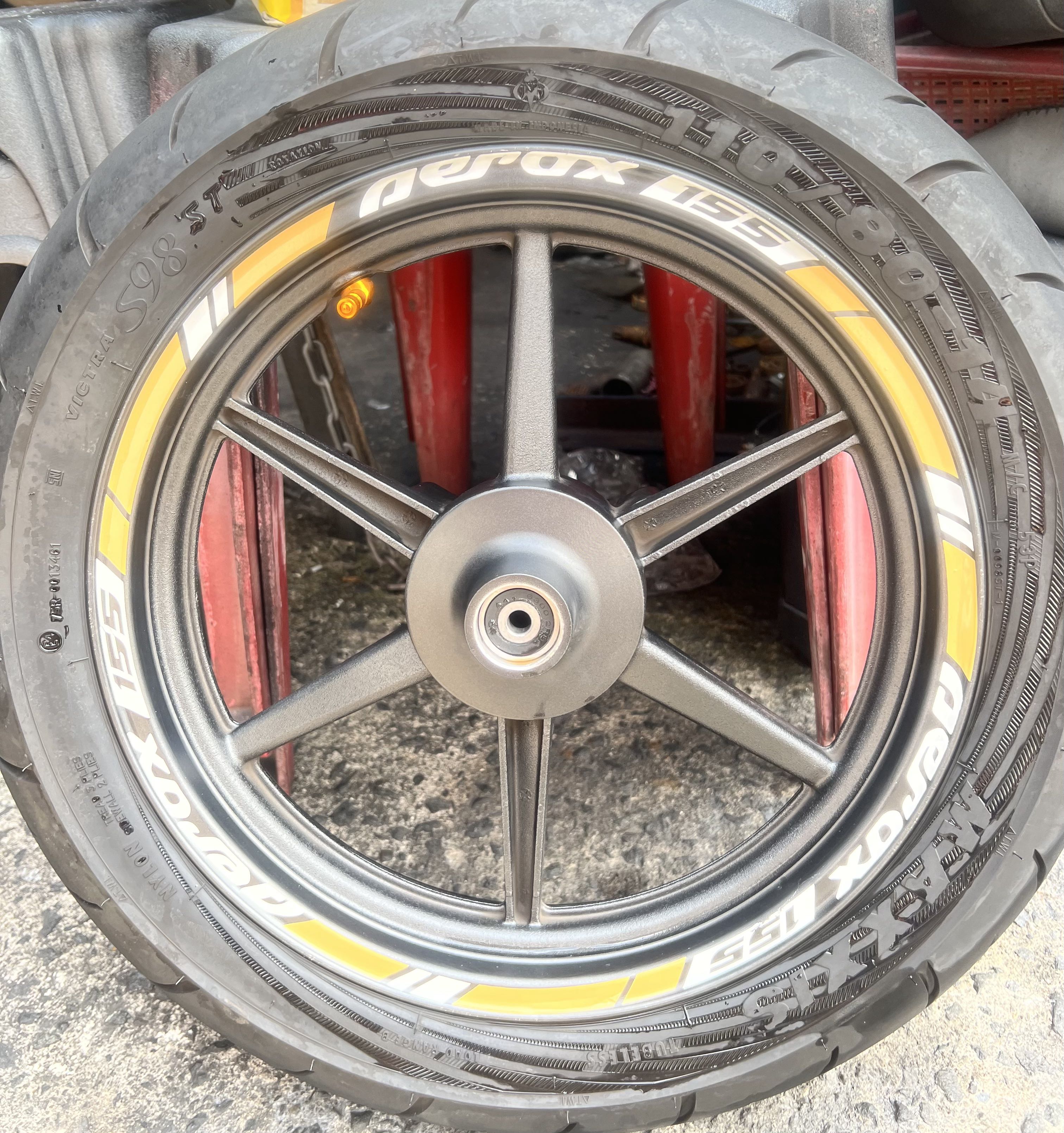 Aerox RCB Sport Rim Black with decal & S98 tyre, Motorcycles ...