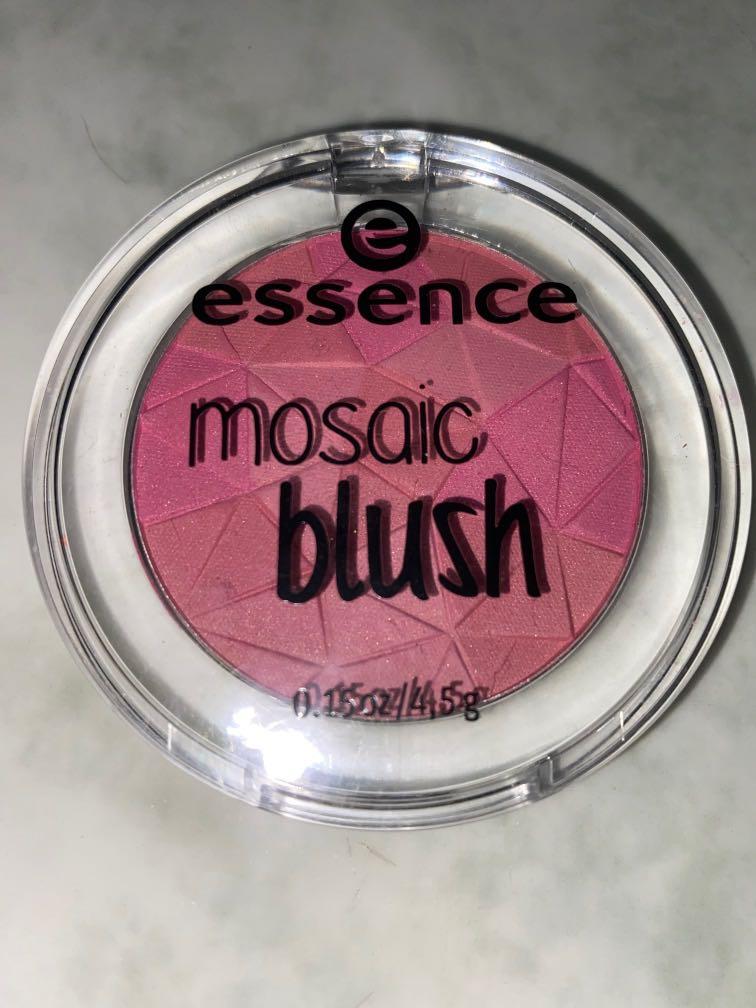 ESSENCE (berry connection) blusher, Beauty & Personal Care, Face ...