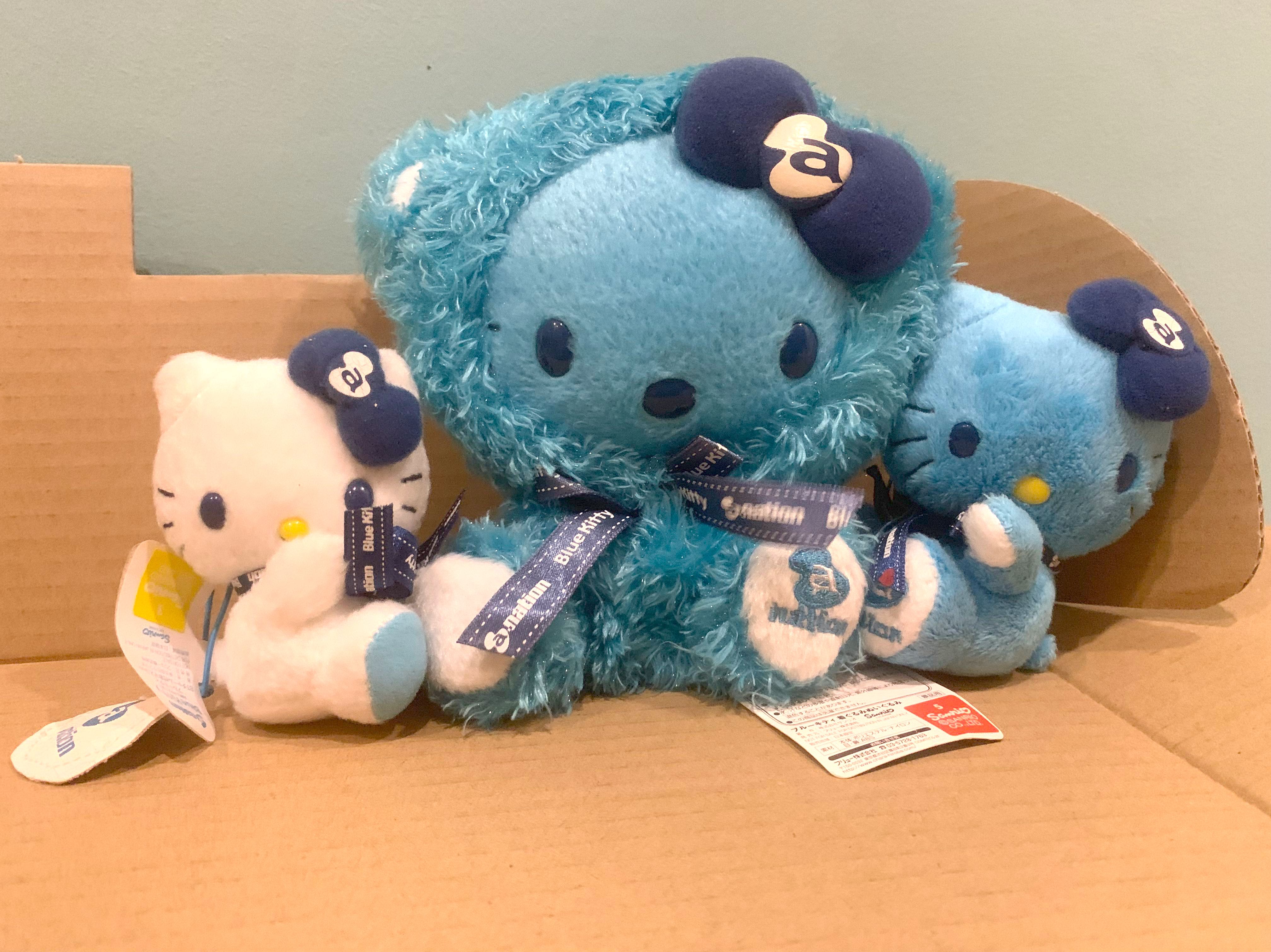 Hello Kitty Blue Kitty A Nation Bundle, Hobbies & Toys, Toys & Games on ...