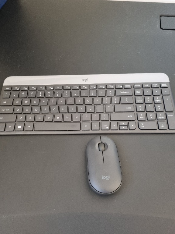 Logitech K470 Wireless Keyboard and Mouse Set, Computers & Tech, Parts ...