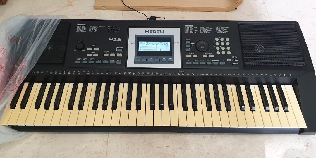 Medeli M15 Keyboard, Hobbies & Toys, Music & Media, Musical Instruments ...
