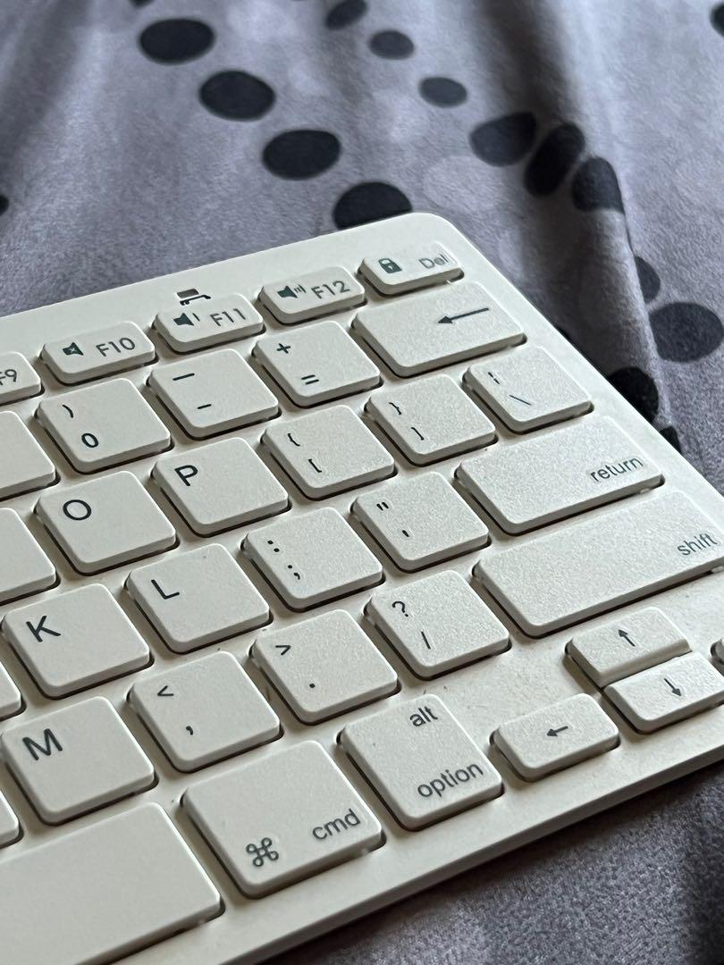 MINISO Bluetooth Keyboard, Computers & Tech, Parts & Accessories ...