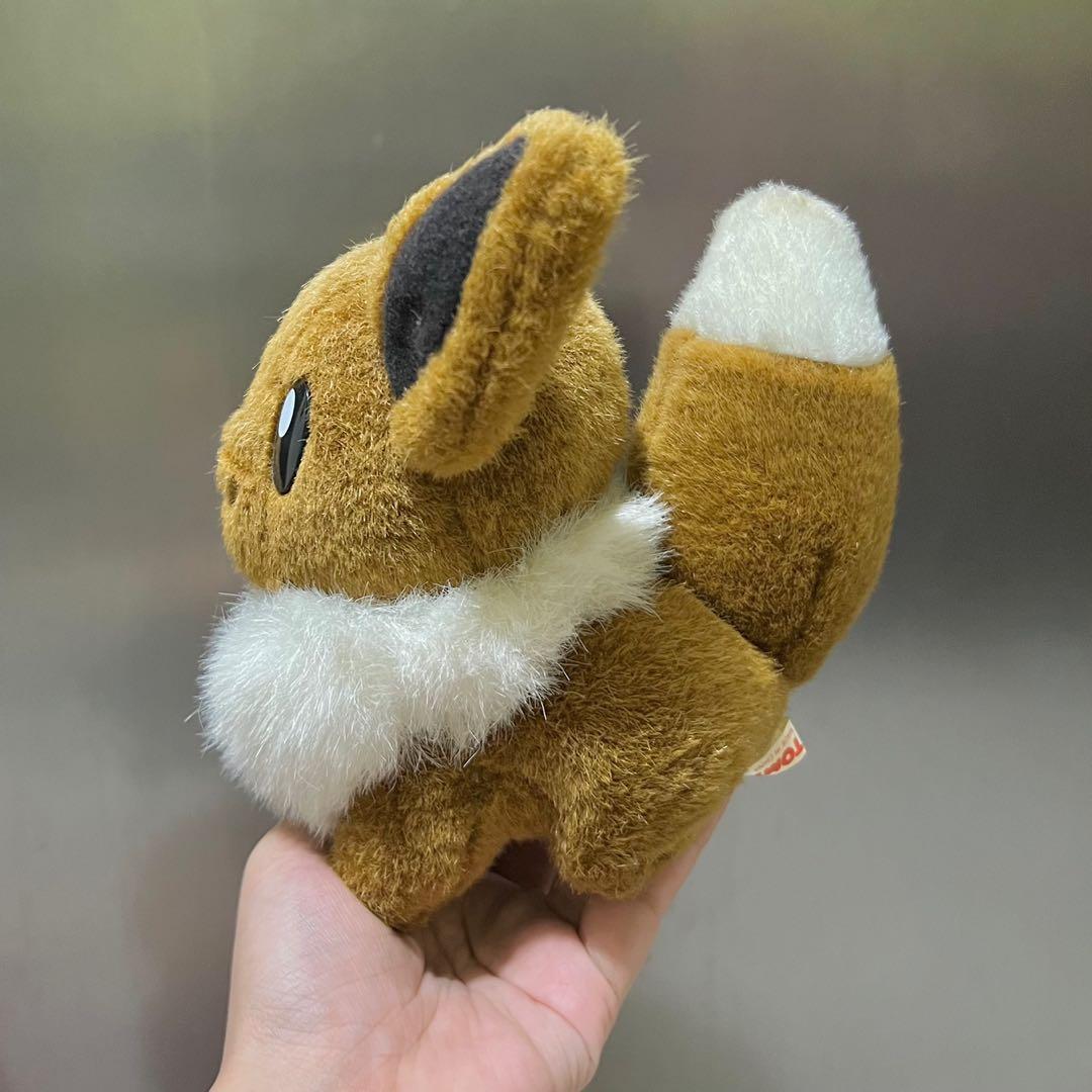 Pokemon Tomy Fuzzy Eevee Plush h:5.5 inches - Php 350, Hobbies & Toys ...