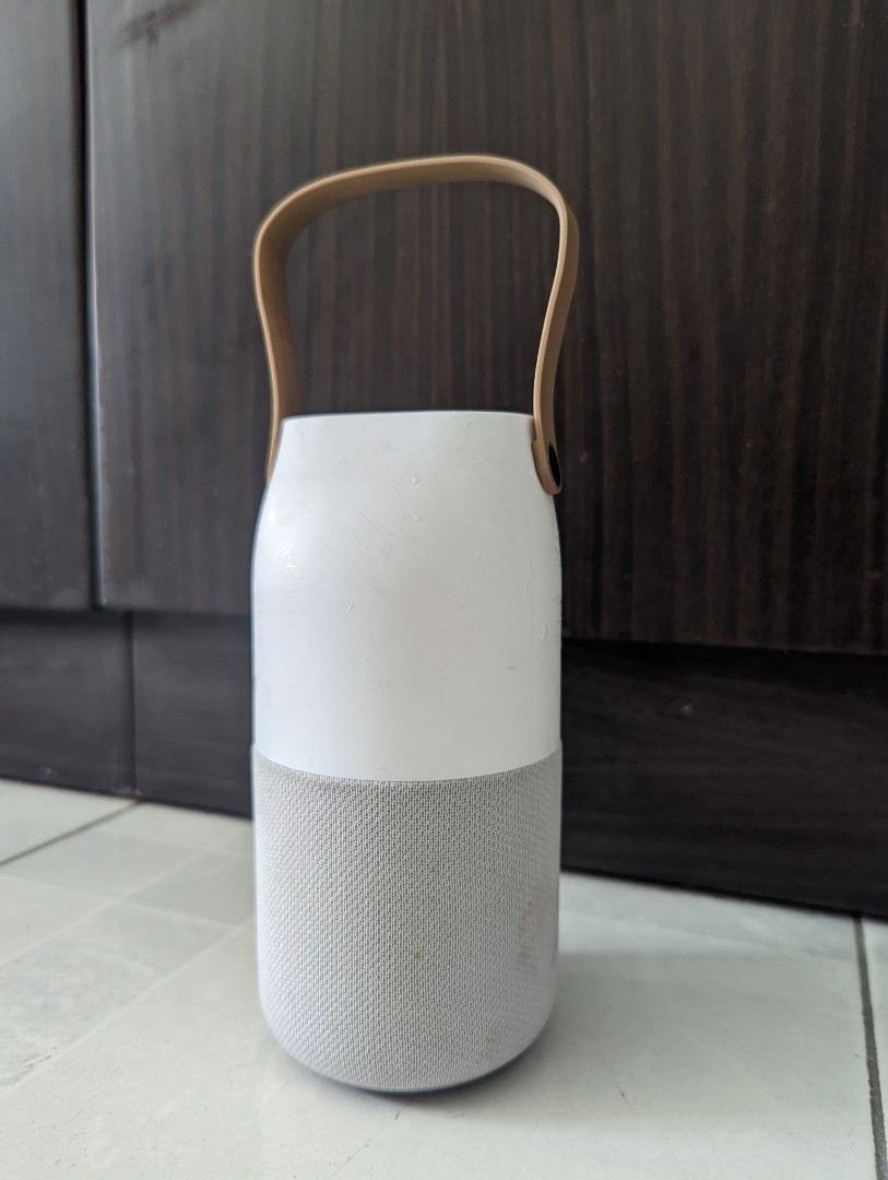 Samsung 藍芽枱燈喇叭 EO-SG710, 音響器材, Soundbar、揚聲器、藍牙喇叭、耳擴 - Carousell