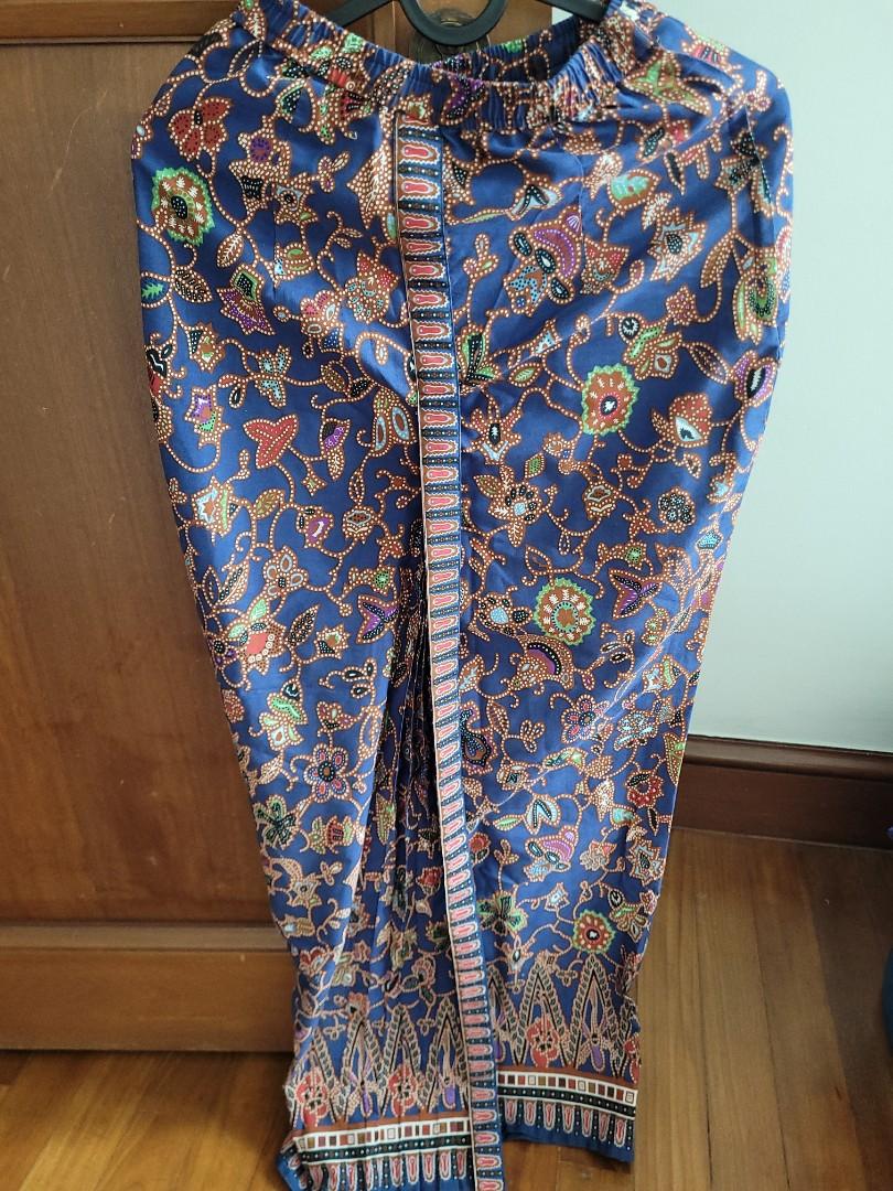 Singapore airlines (SQ) uniform, Women's Fashion, Dresses & Sets ...