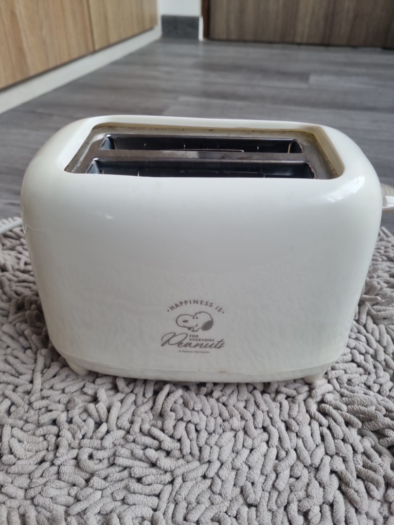 Snoopy toaster, TV & Home Appliances, Kitchen Appliances, Ovens ...