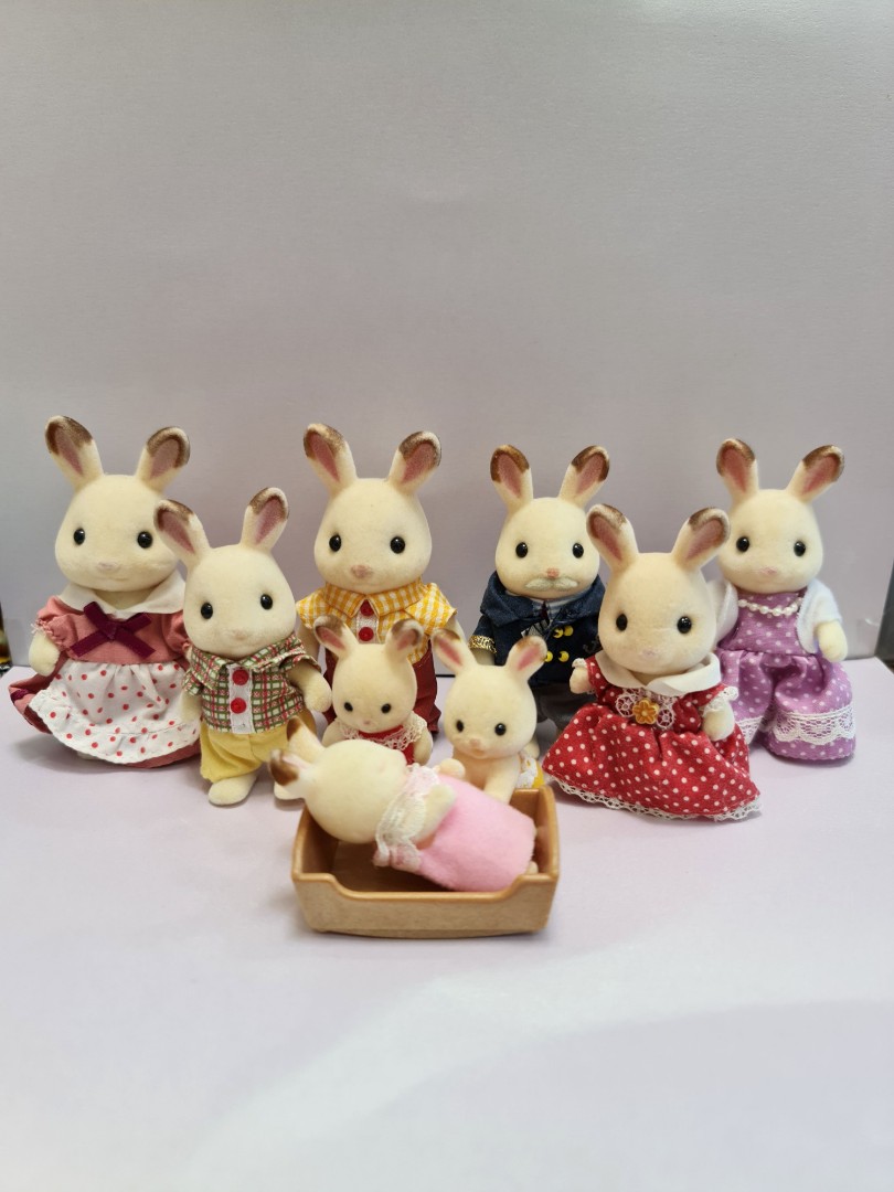 Sylvanian Families Big Rabbit Family with Baby & Grandparent Sets ...
