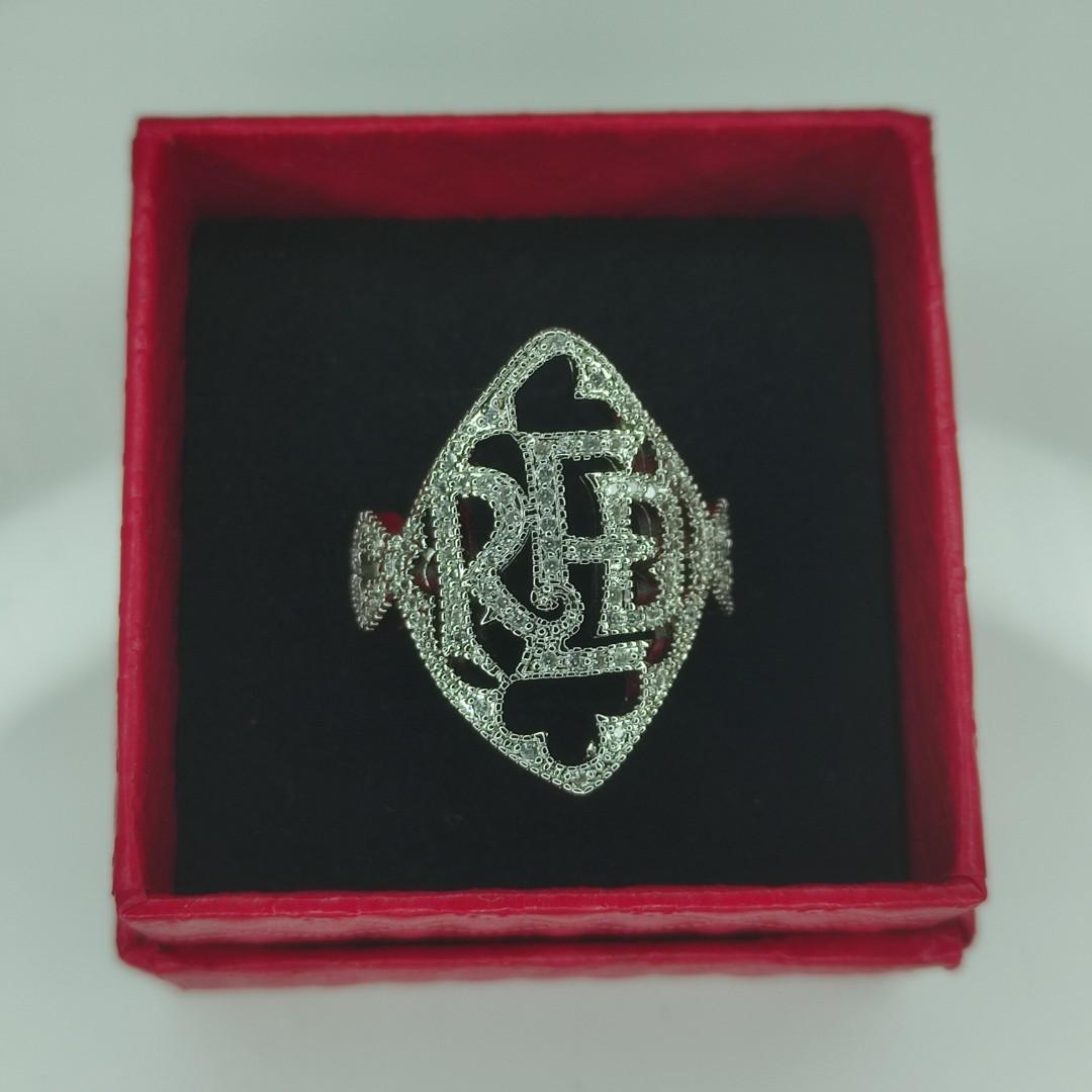 taylor swift purity ring