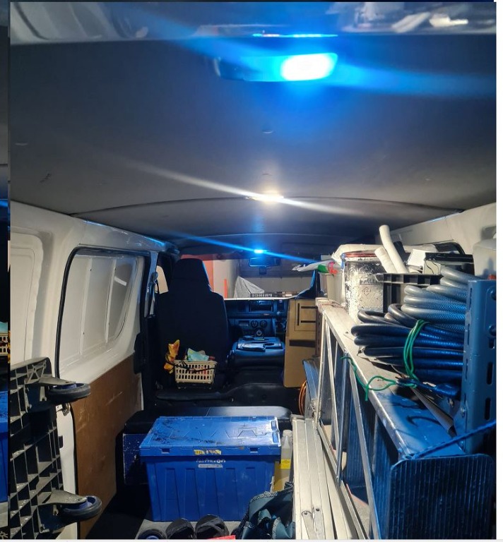Toyota Hiace 12V 5630 SMD LED cabin/map/dome light - CASH&CARRY READ ...