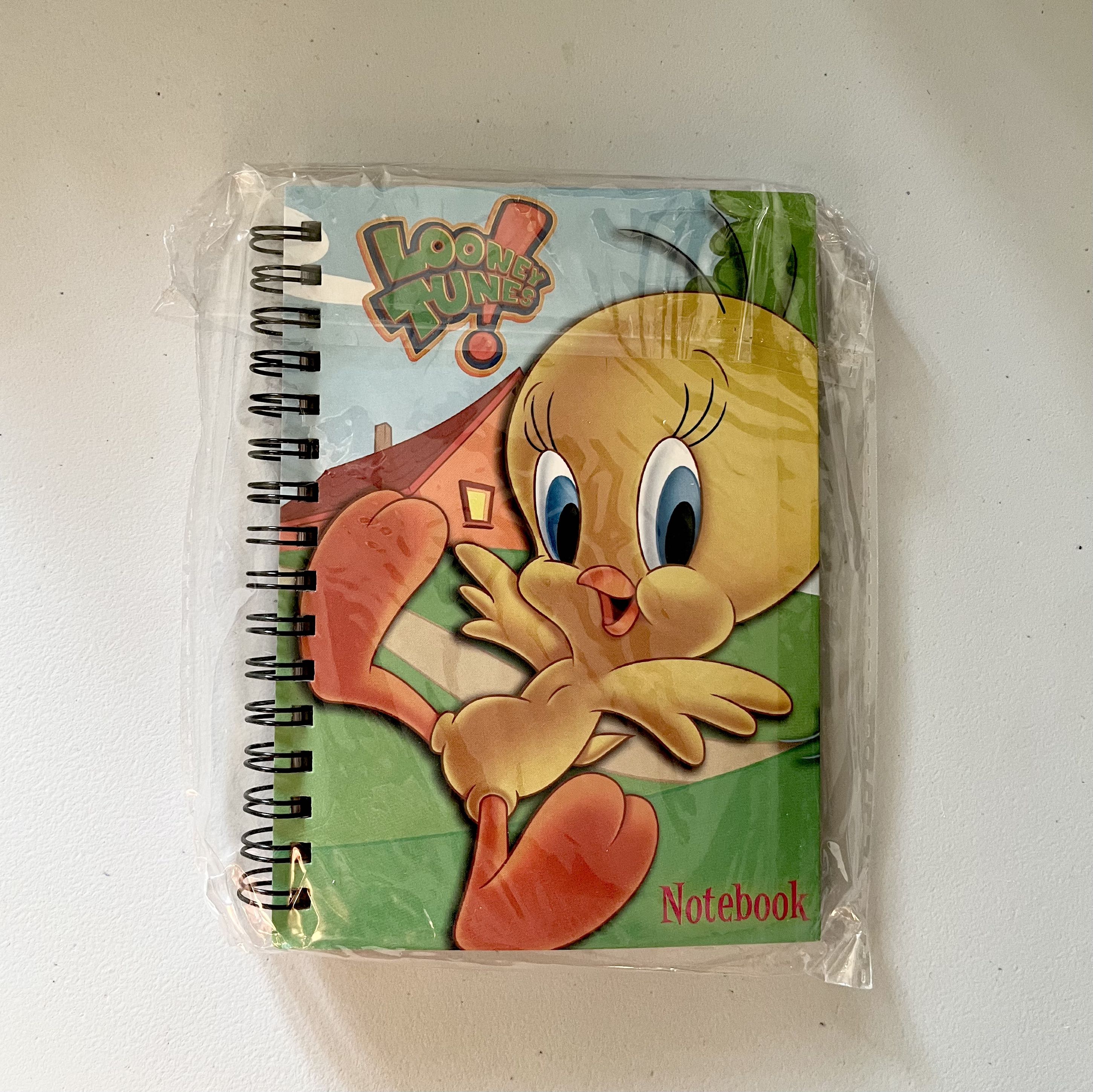 Tweety Bird Notebook (Looney Tunes), Hobbies & Toys, Stationery & Craft ...