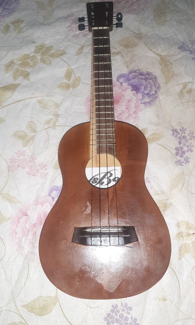 Ukulele kencrung kentrung handmade bali, Musik & Media, Alat di Carousell