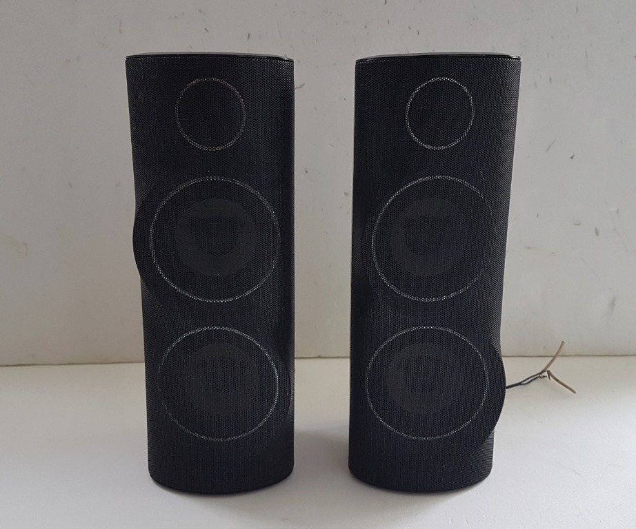 Versatile Philips 3-Way Speaker System, HTS5560, 2 Philips Tower ...