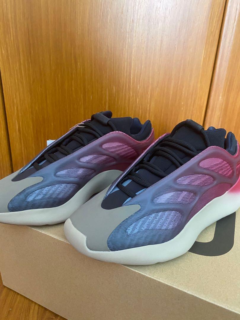 YEEZY YZY 700 v3 FADE CARBON, Women's Fashion, Footwear, Sneakers on ...
