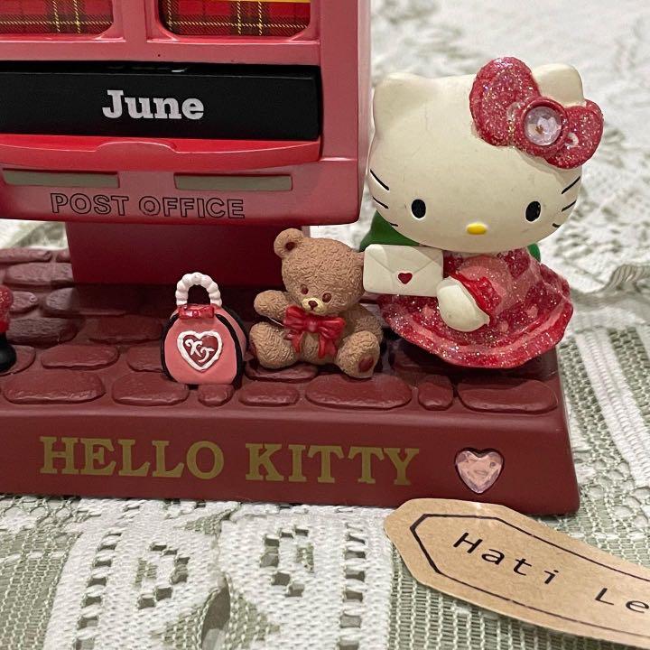 2006 Sanrio Hello Kitty Post Office Calendar Figure | kalender pajangan ...
