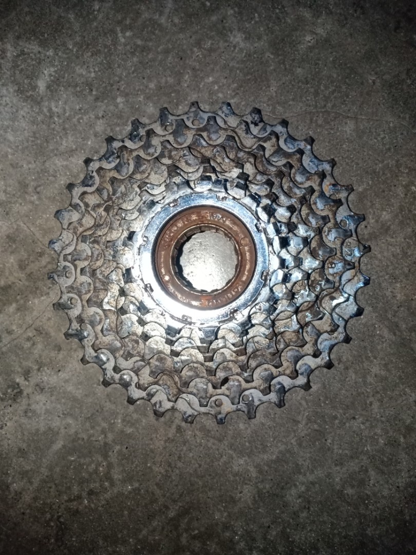 8 Speed Cogs Thread type, Sports Equipment, Bicycles & Parts, Bicycles ...