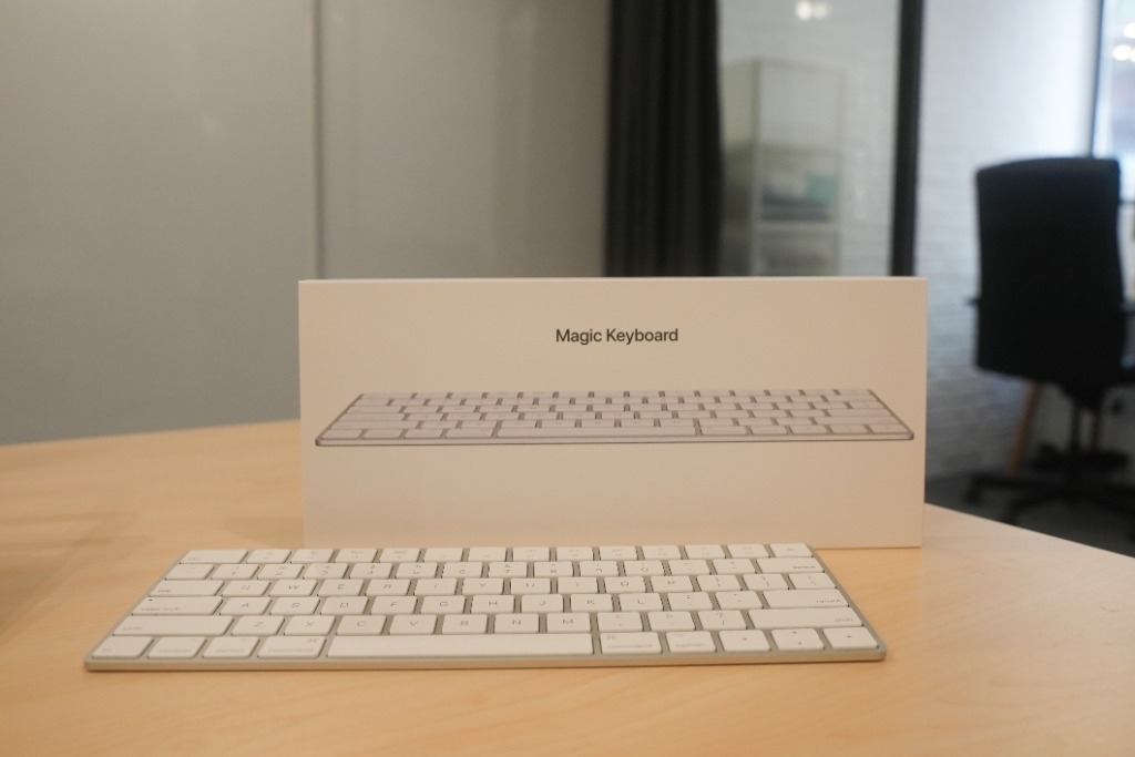 90% New Apple Magic Keyboard (US Layout), 電腦＆科技, 電腦周邊及配件, 電腦鍵盤及相關產品 ...