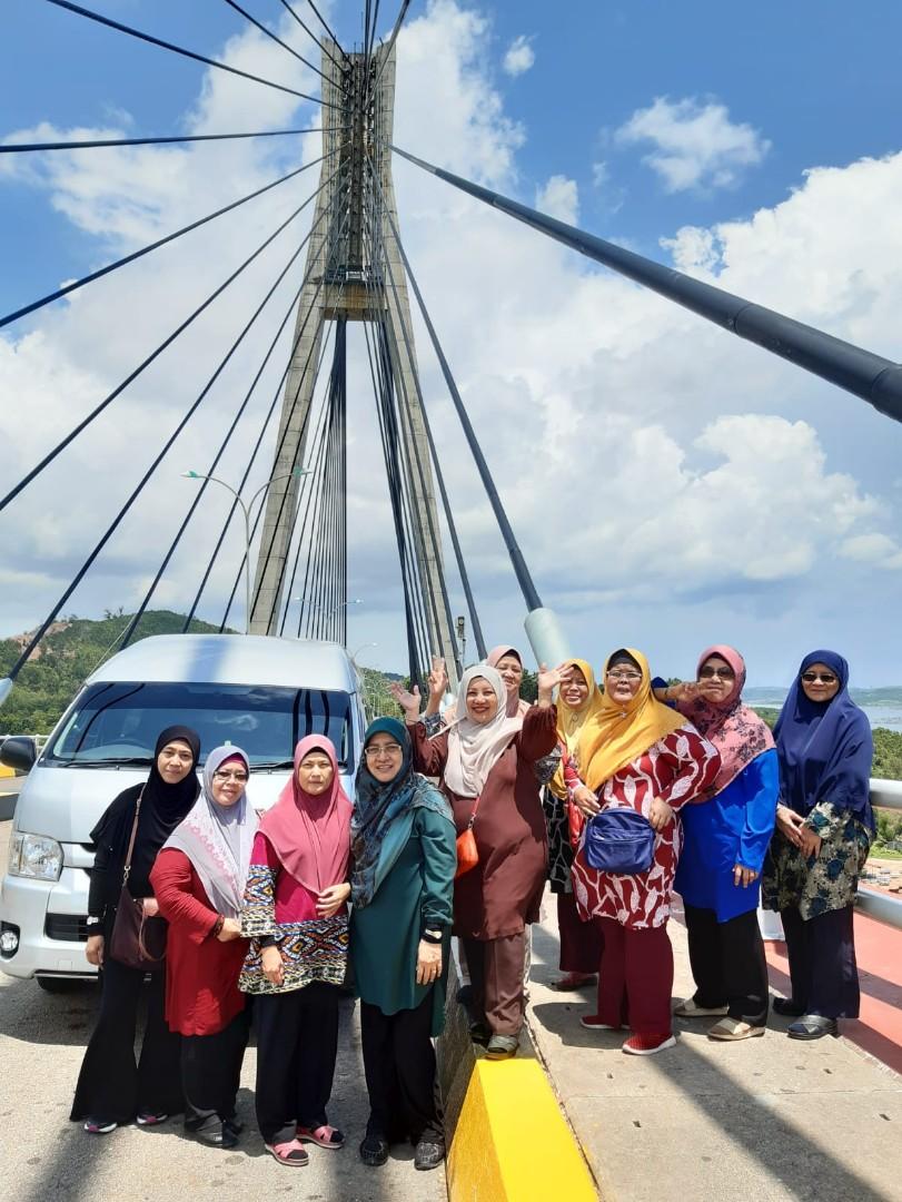 Batam guide and private driver, Cars, Car Rental on Carousell