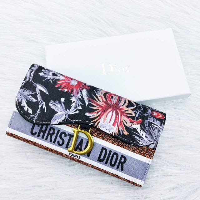 Branded Wallets, Women's Fashion, Bags & Wallets, Wallets & Card ...