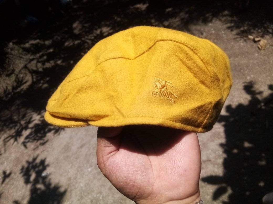 BURBERRY HAT, Men's Fashion, Watches & Accessories, Caps & Hats on Carousell
