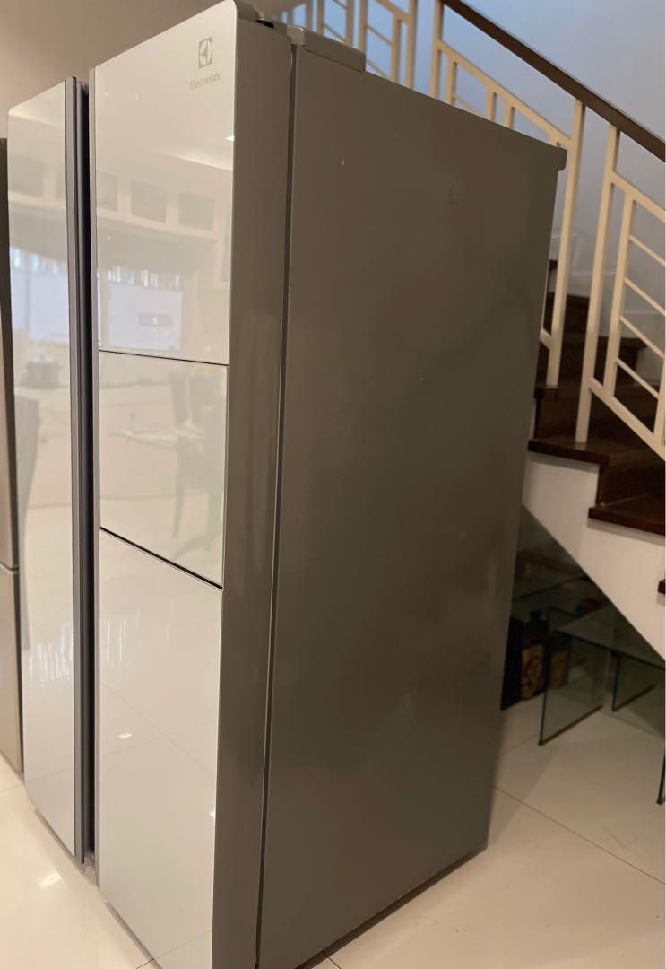 Electrolux 2-Door, with Easy Access Water Cabinet (No Inverter), TV ...