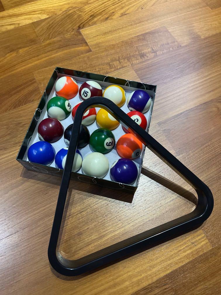 Geologic foldable pool table ( as good as new ), Furniture & Home ...