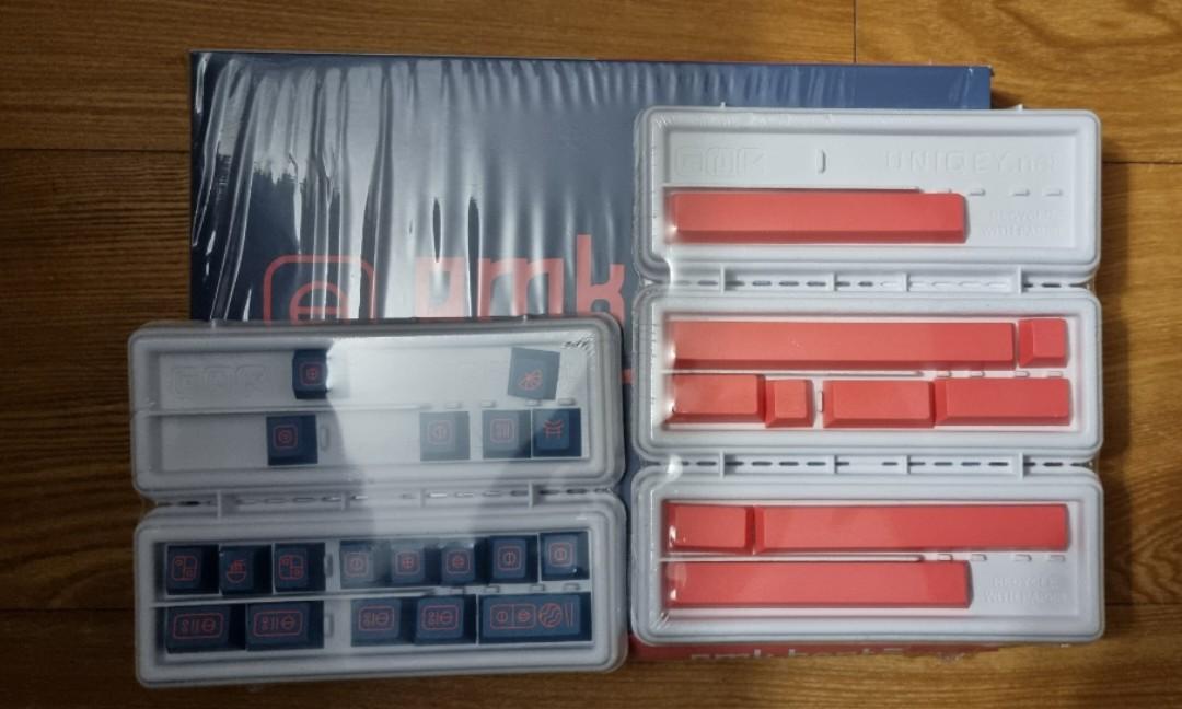 GMK Bento R2 Revival Kit + Novelties + Spacebar kit, Computers & Tech ...