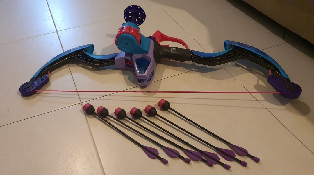 Nerf bow and arrow revolution set, Hobbies & Toys, Toys & Games on ...