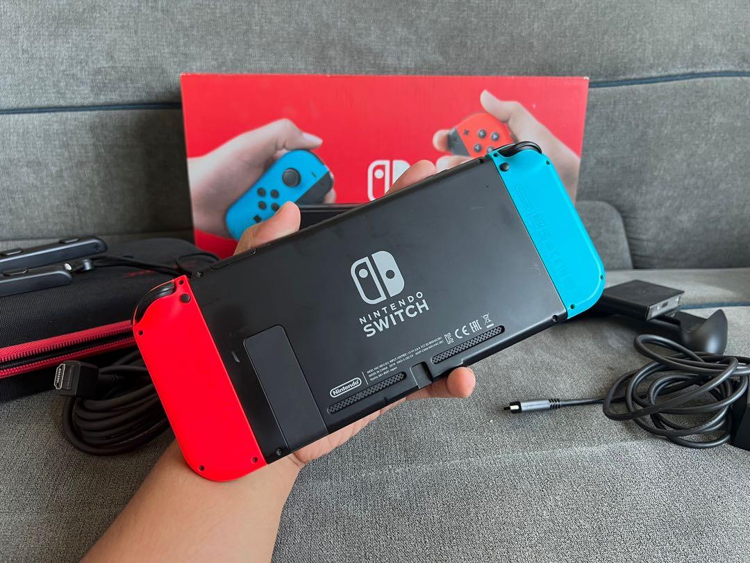 Nintendo Switch V2 Complete with Box, Video Gaming, Video Game Consoles ...