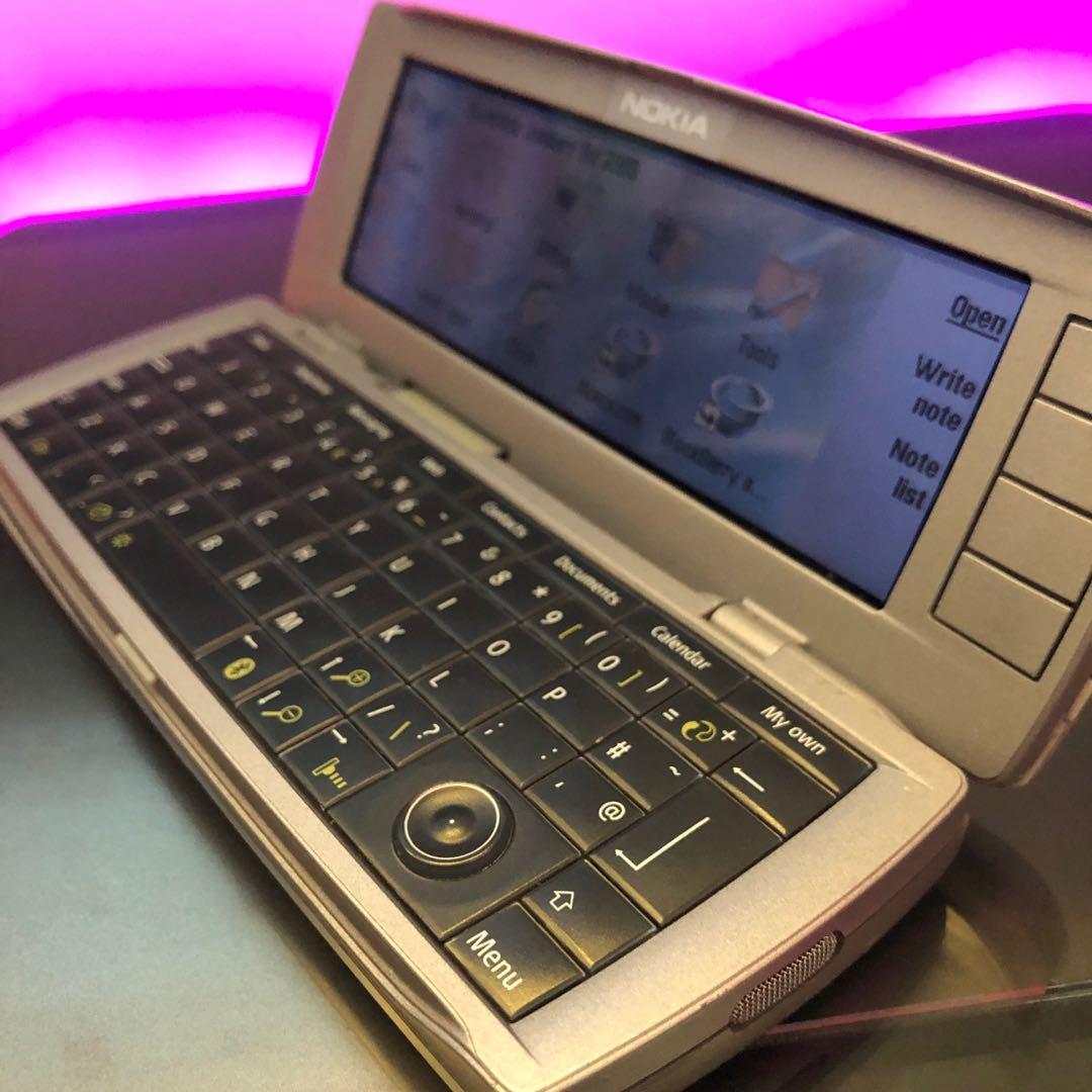 Nokia 9500 Communicator | Rare Vintage Phone, Mobile Phones & Gadgets ...
