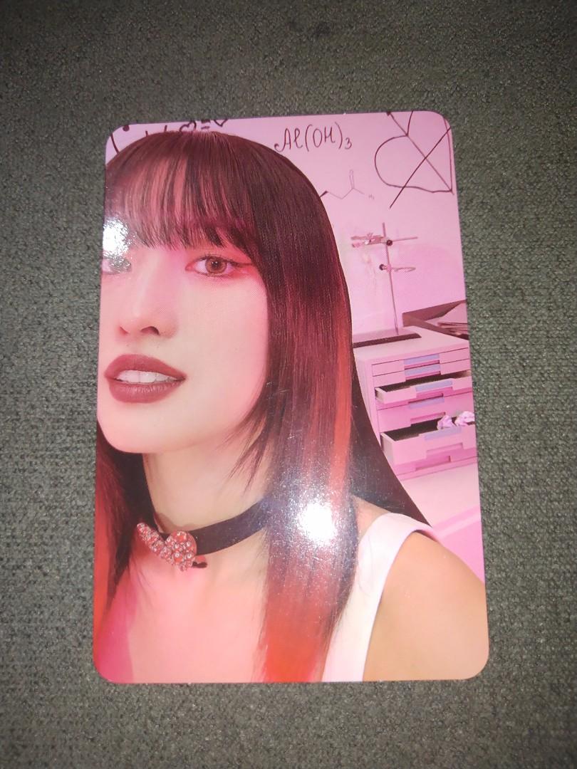 Official Twice Photocard Momo Photocard Hobbies And Toys Memorabilia