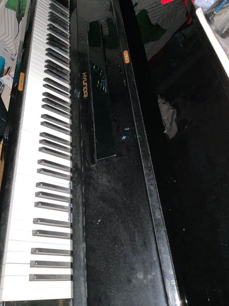 Piano 30sgd first come first serve good free seat piano stool free ...