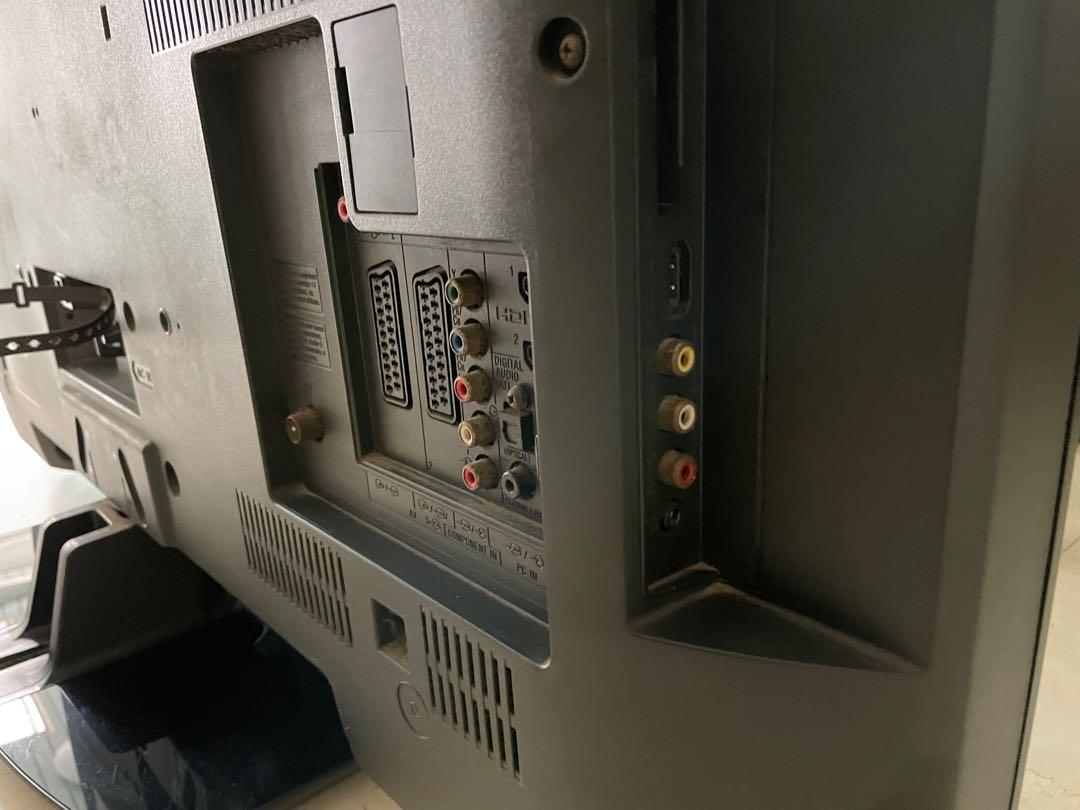 Sony KDL-40W5500, TV & Home Appliances, TV & Entertainment, TV on Carousell