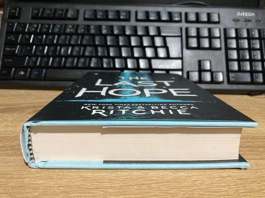 THE LAST HOPE by KRISTA & BECCA RITCHIE, Remaindered Copy, Hobbies ...