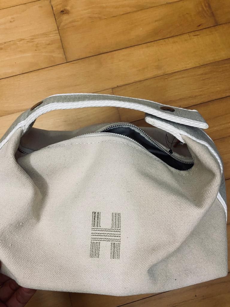 Tote bag Biege colour, Women's Fashion, Bags & Wallets, Tote Bags on ...