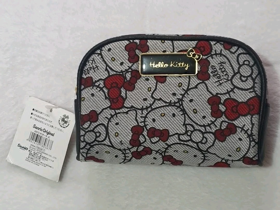 AUTHENTIC HELLO KITTY SANRIO, Luxury, Bags & Wallets on Carousell
