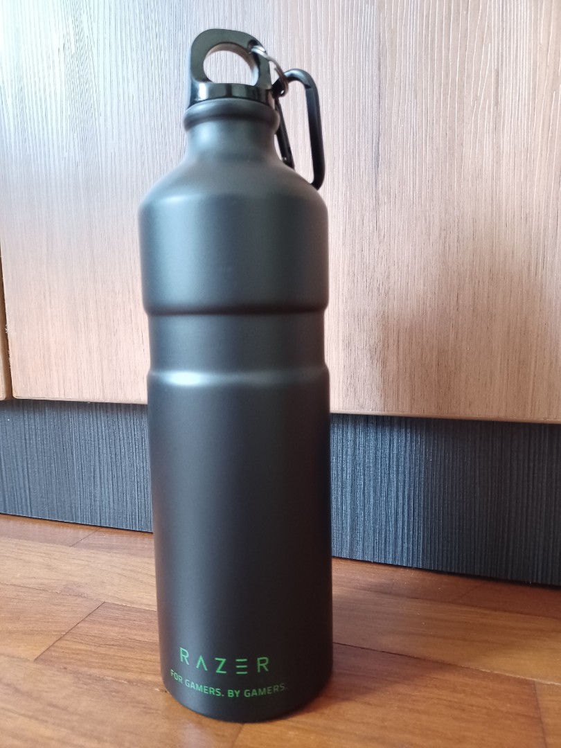 BNIB Razer Hydrator water bottle black, Computers & Tech, Parts ...