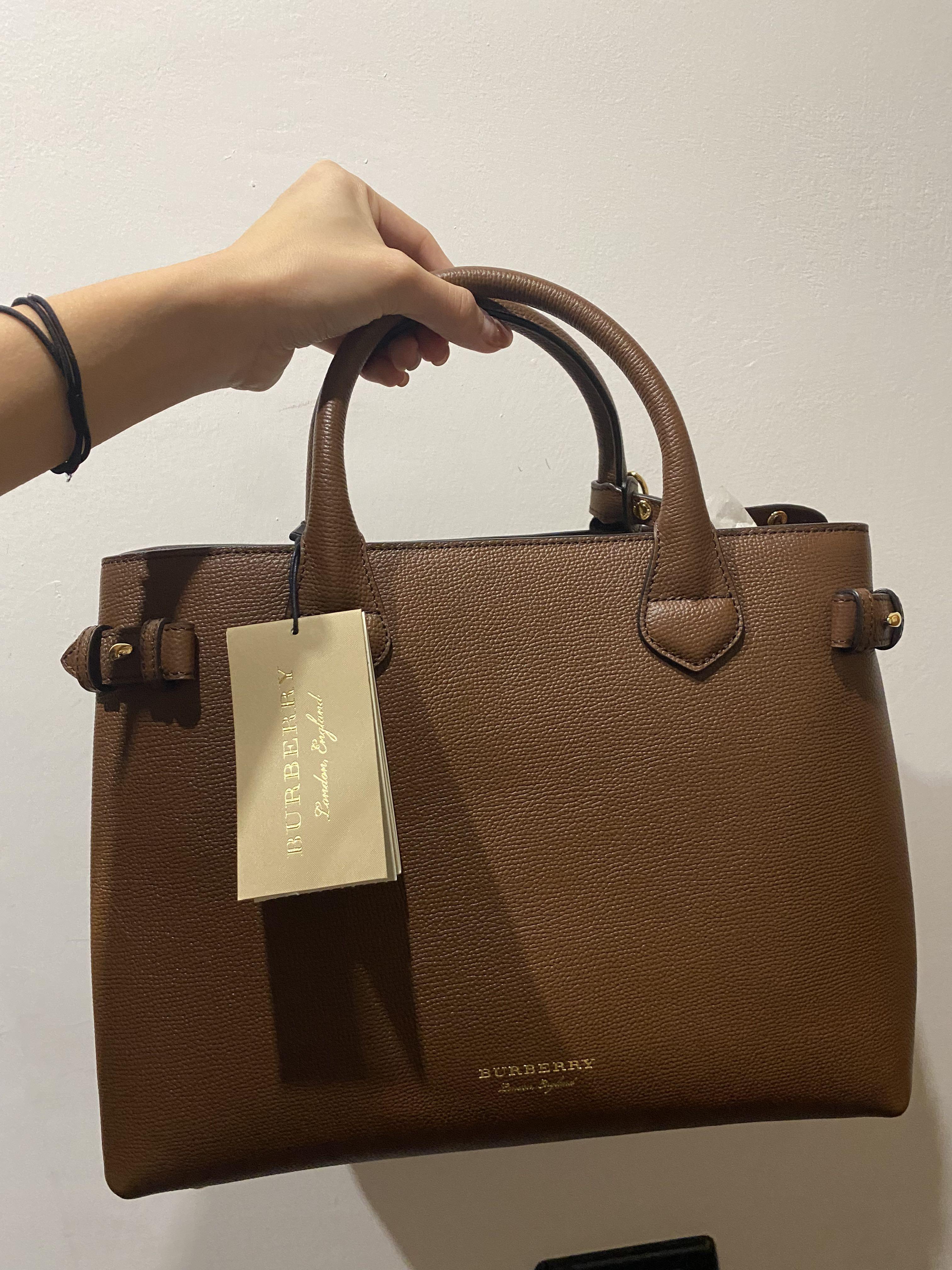 Burberry The Medium Banner in Leather and House Check (in Tan), Luxury ...