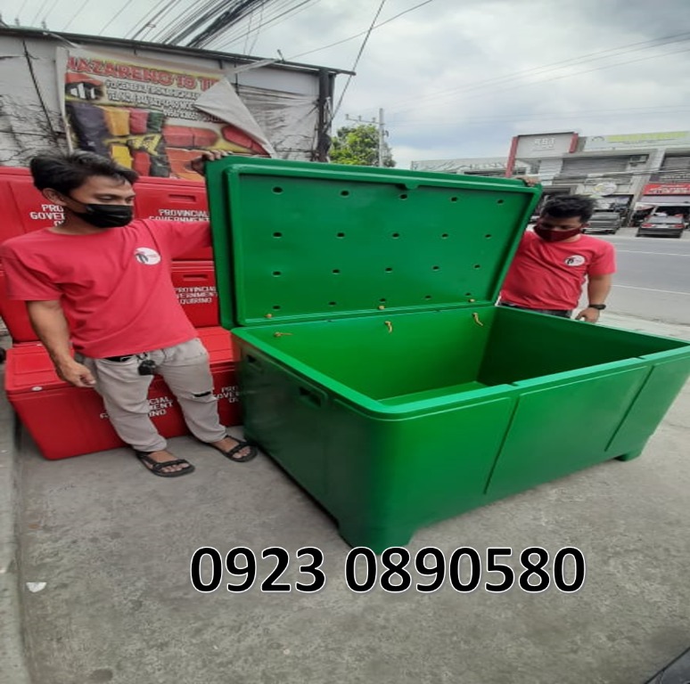 Cooler Box ice chest 620 31, Commercial & Industrial, Industrial ...