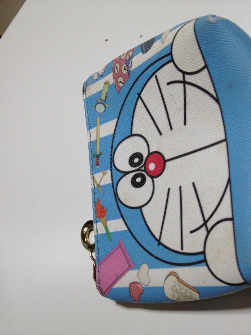 dompet doraemon