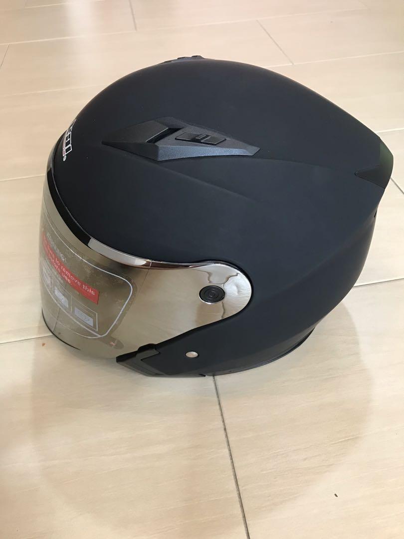 JIEKAI helmet, Motorbikes on Carousell