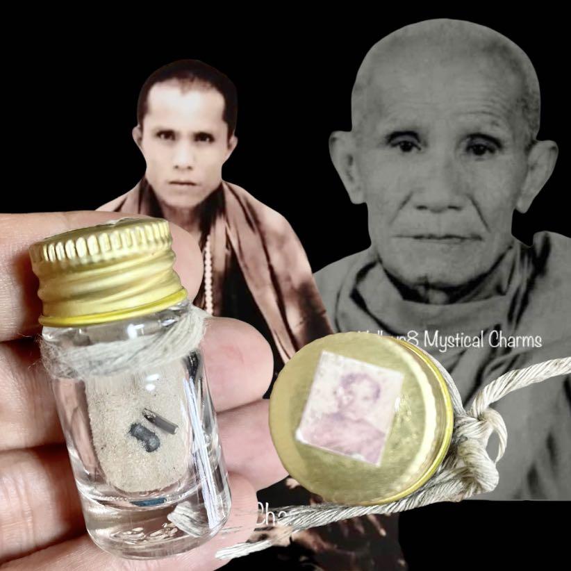 Lp Pinak Sai Saksik Met Khan Fah Pah Salika Takrut Wat Tha Koei BE 2500 ...