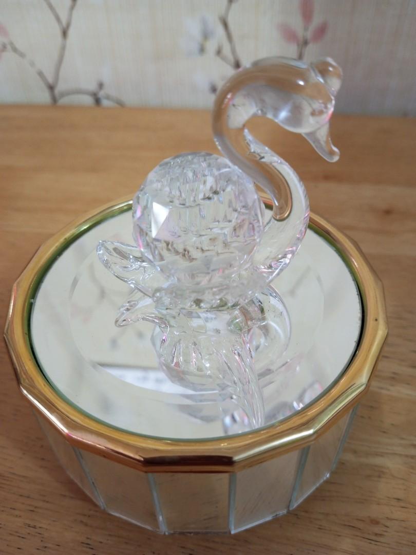 Swan Music box, Hobbies & Toys, Memorabilia & Collectibles, Vintage ...