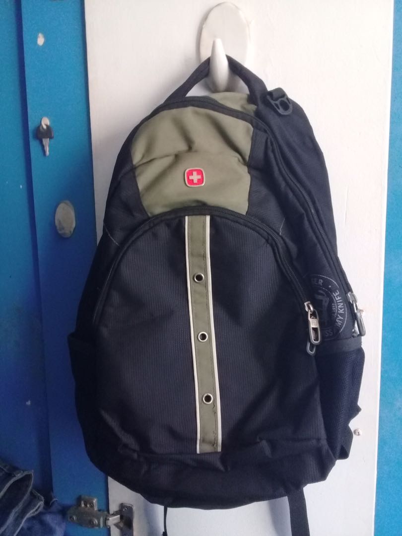 Swiss bag/backpack, Men's Fashion, Bags, Backpacks on Carousell