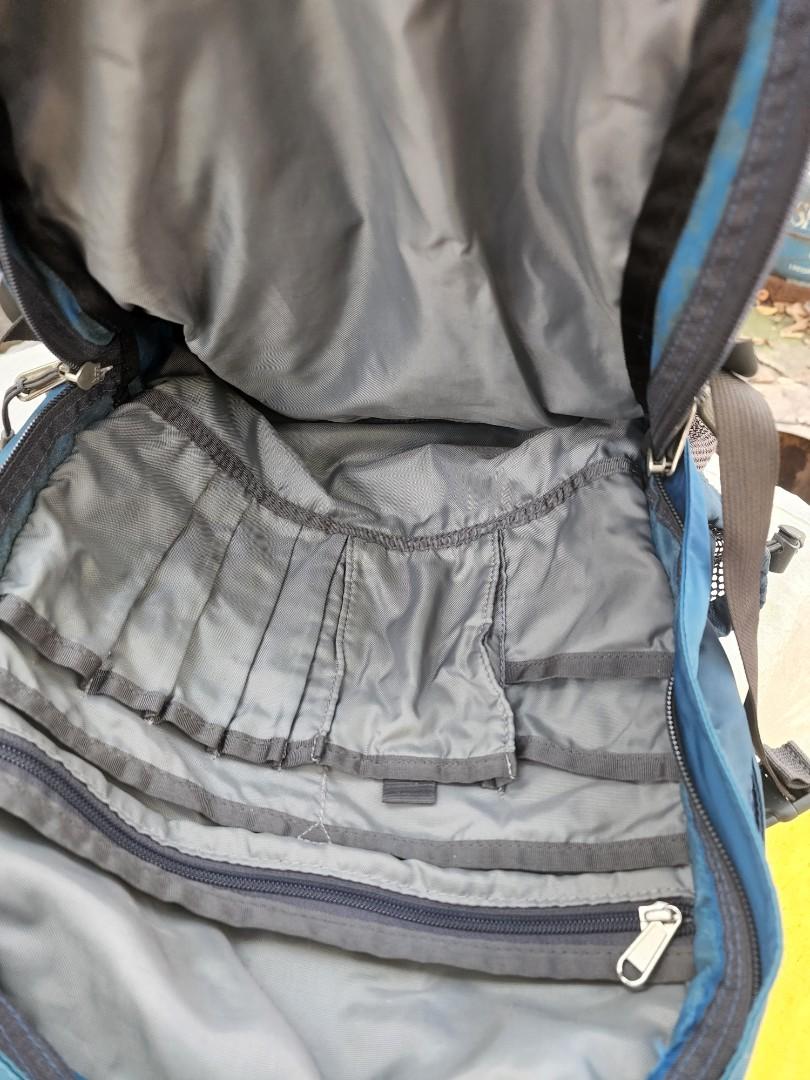 The North Face Borealis Old Model Backpack, Men's Fashion, Bags ...