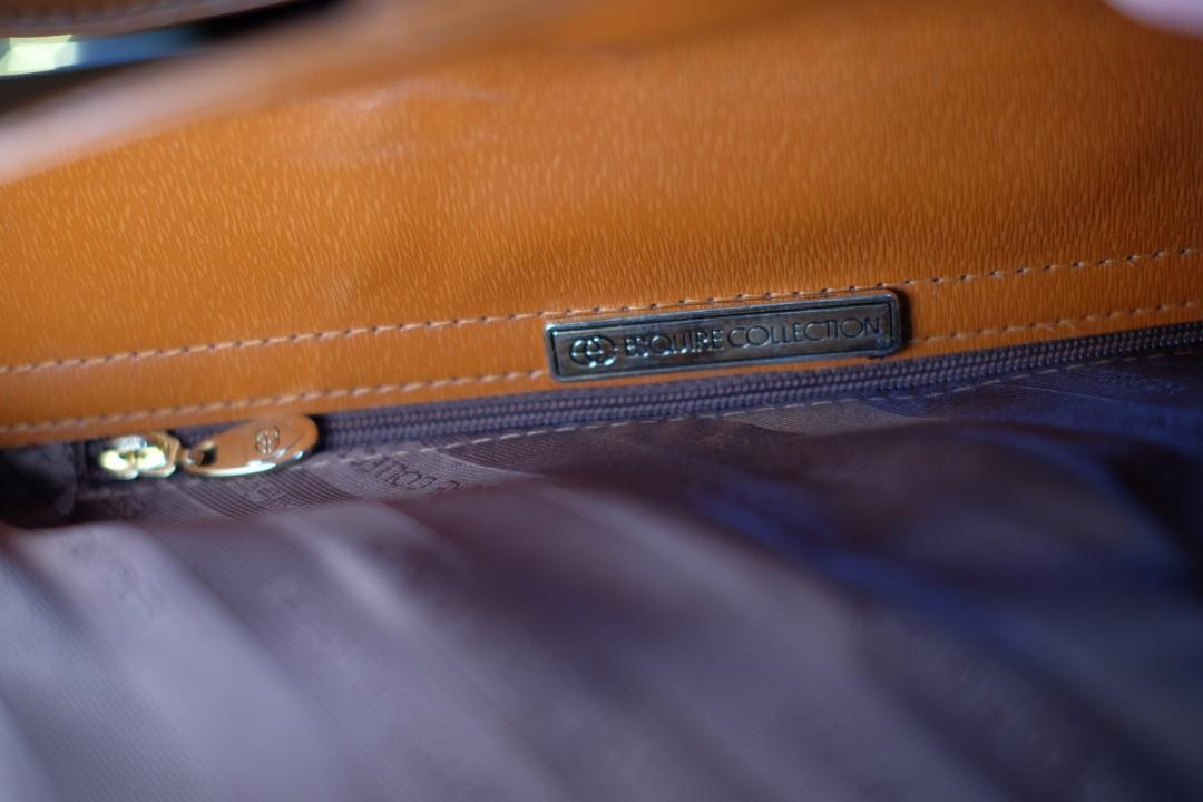 Vintage Esquire Collection Tan Kili Shoulder Bag, Women's Fashion, Bags ...